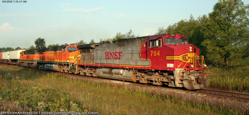 BNSF 764